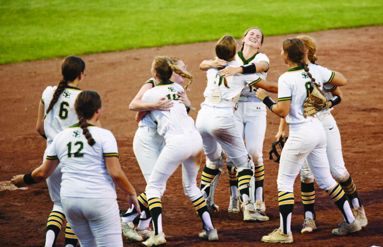GOLDEN GAELS | News, Sports, Jobs - Messenger News